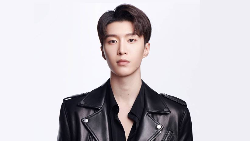 Fan Chengcheng Tepis Rumor Berpartisipasi dalam Shine! Super Brothers ...