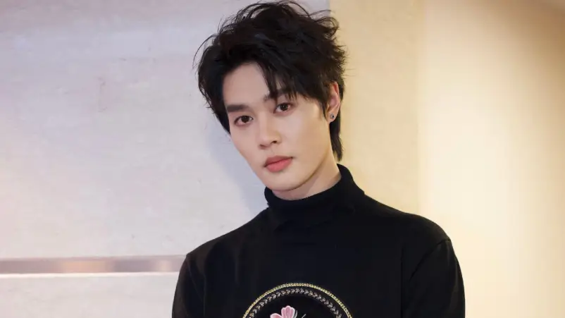 Dituduh Terlalu Mesra dengan Asisten, Kakak Aktor Ke Chun Angkat Bicara